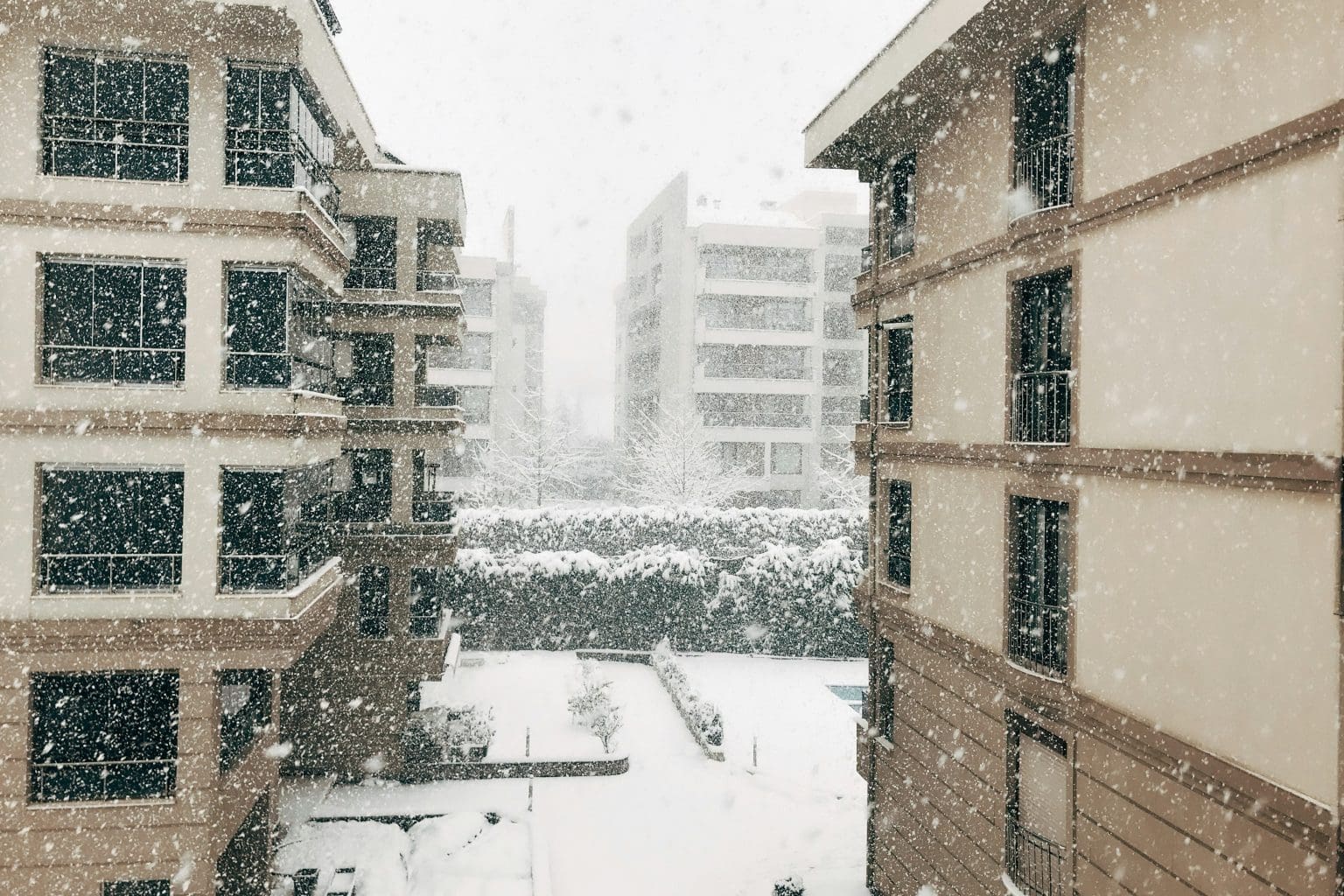 Cold Climate VRF Heat Pumps - New Buildings Institute